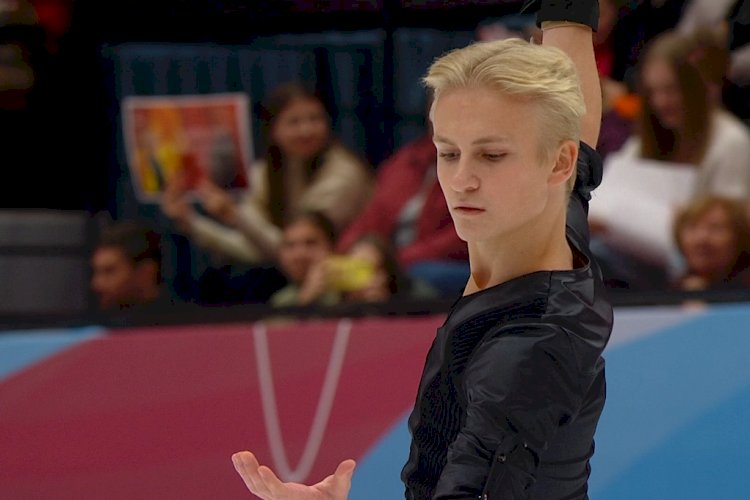 О лучших выступлениях мужчин на 2-м этапе Гран-при России по фигурному катанию - IfBest